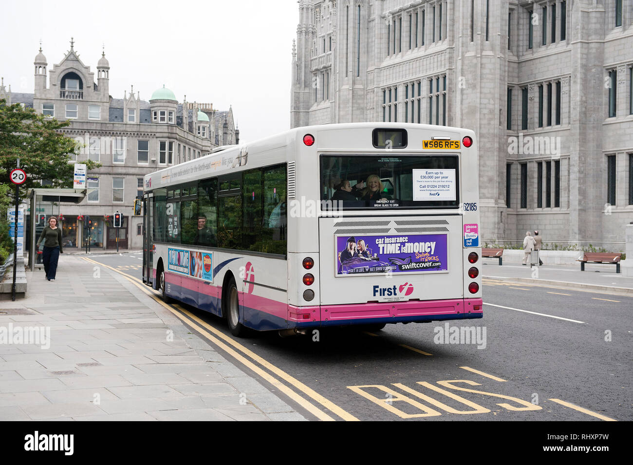 Aberdeen uk bus hi-res stock photography and images - Alamy
