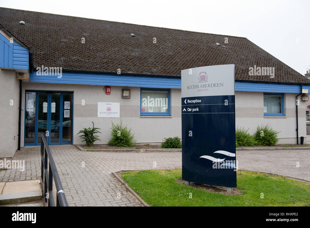 Aberdeen royal infirmary hi-res stock photography and images - Alamy