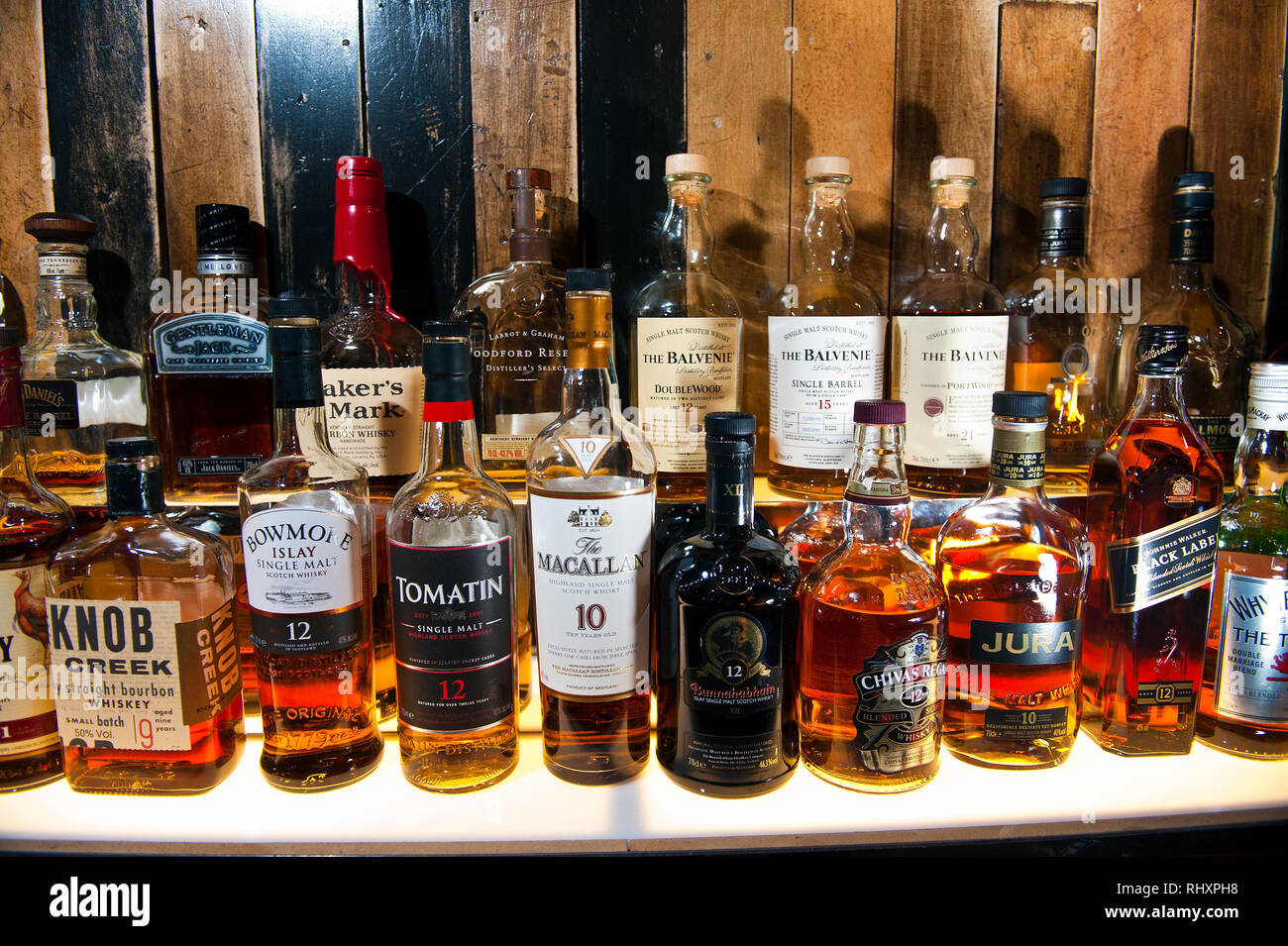 Views of a public bar, cocktail bar, whiskey bar. Lenny Warren / Warren ...