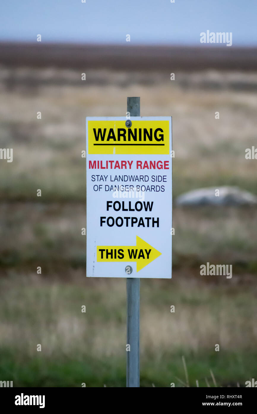 Military firing range warning sign hi-res stock photography and images ...