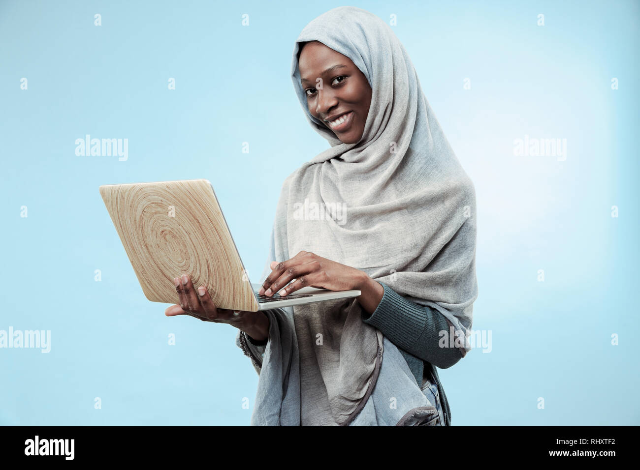 Africa student laptop hi-res stock photography and images - Alamy