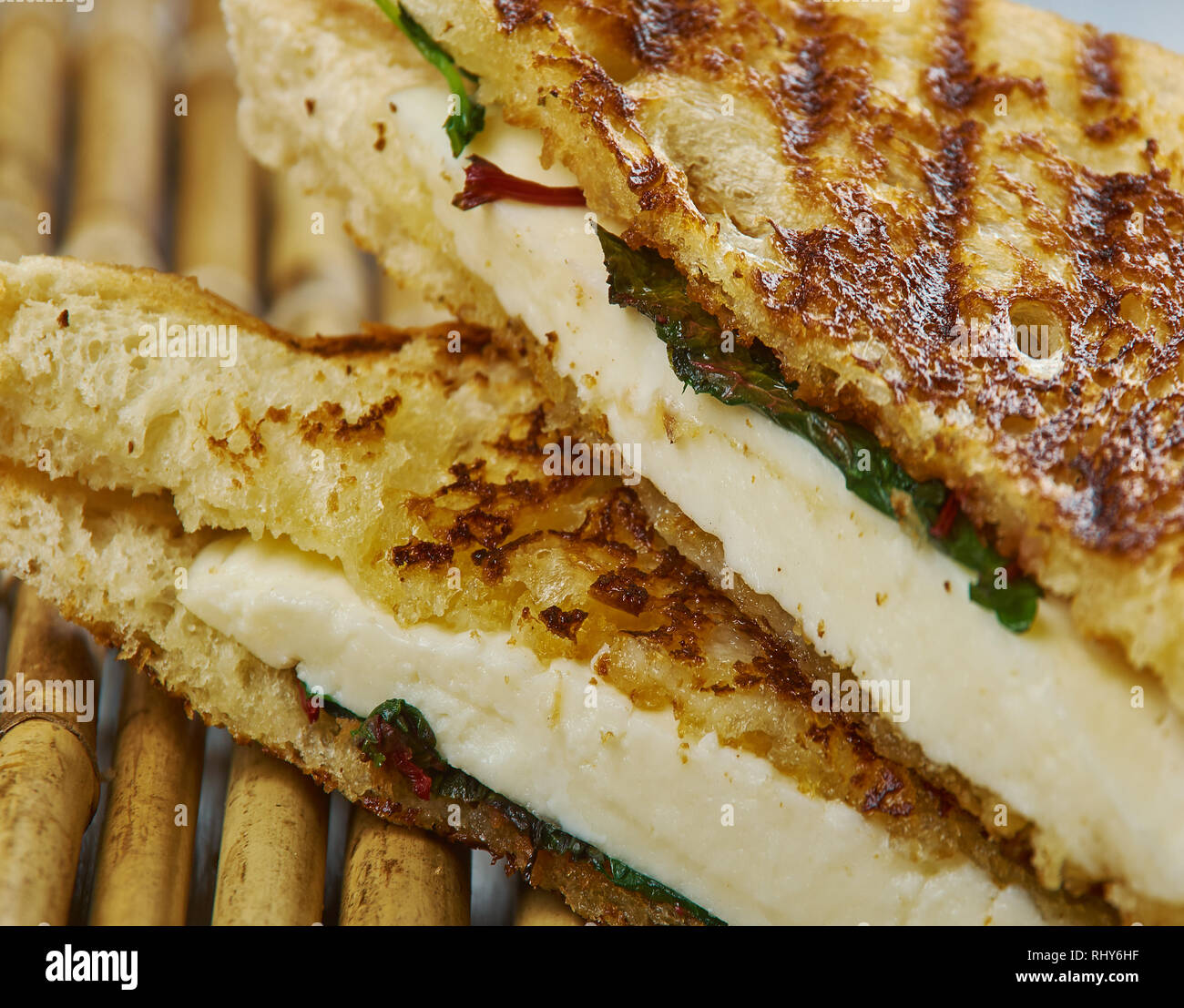 Paneer sandwich hi-res stock photography and images - Alamy