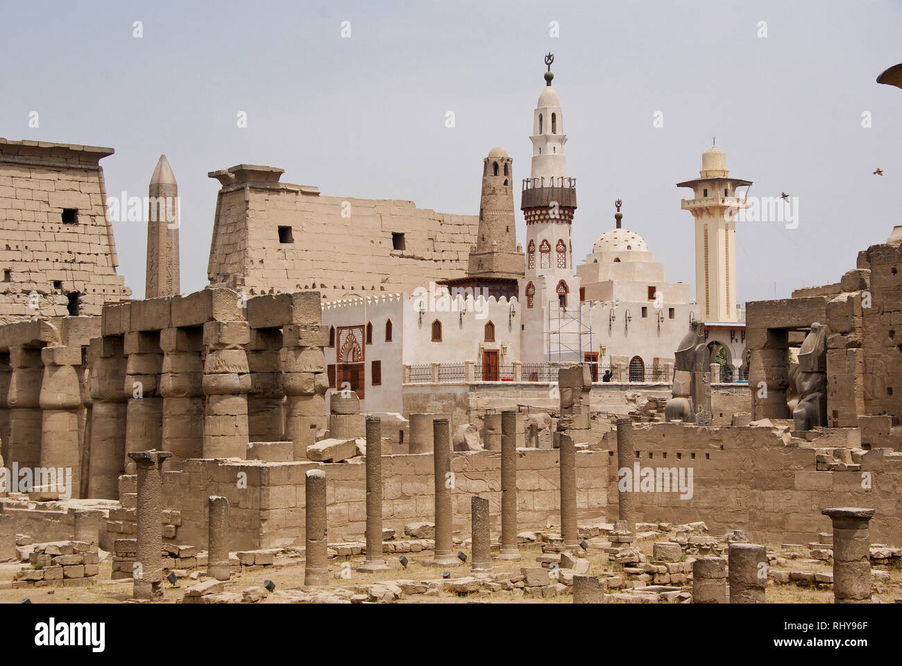 Ancient egyptian ruins hi-res stock photography and images - Alamy