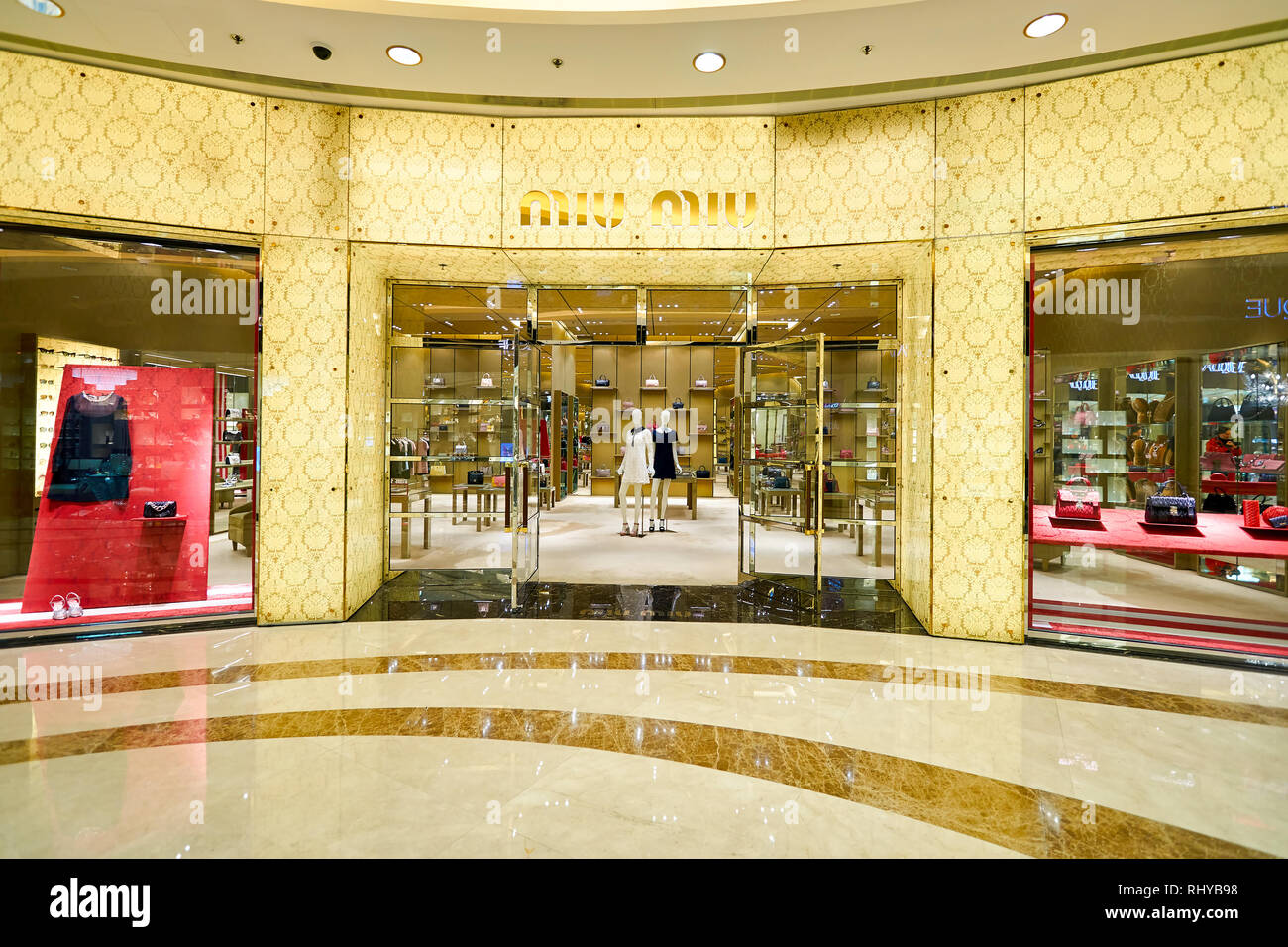 Miu miu fashion store hi-res stock photography and images - Alamy