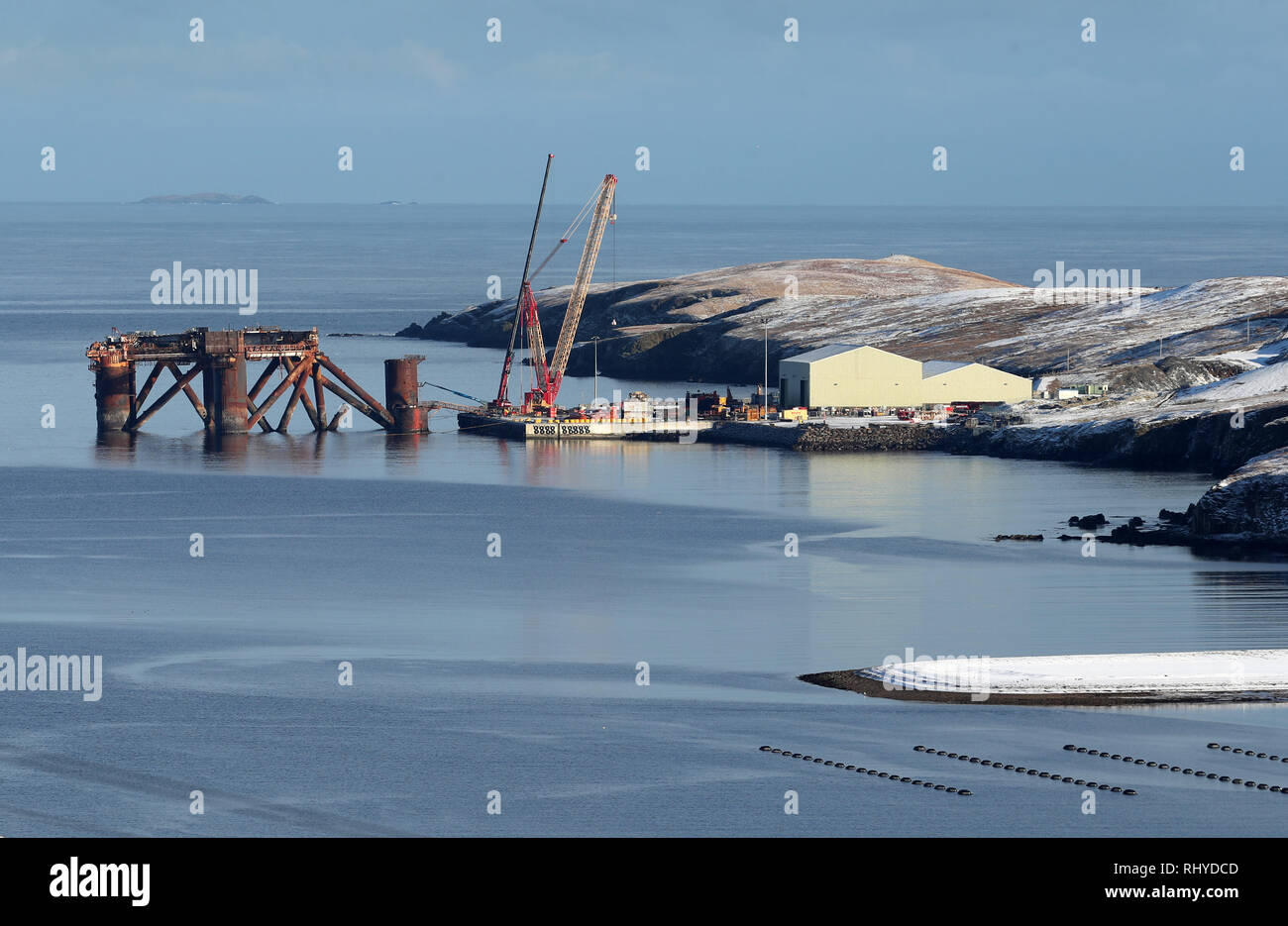 Oil rig decommissioning work near Lerwick, Shetland Isles. PRESS ...