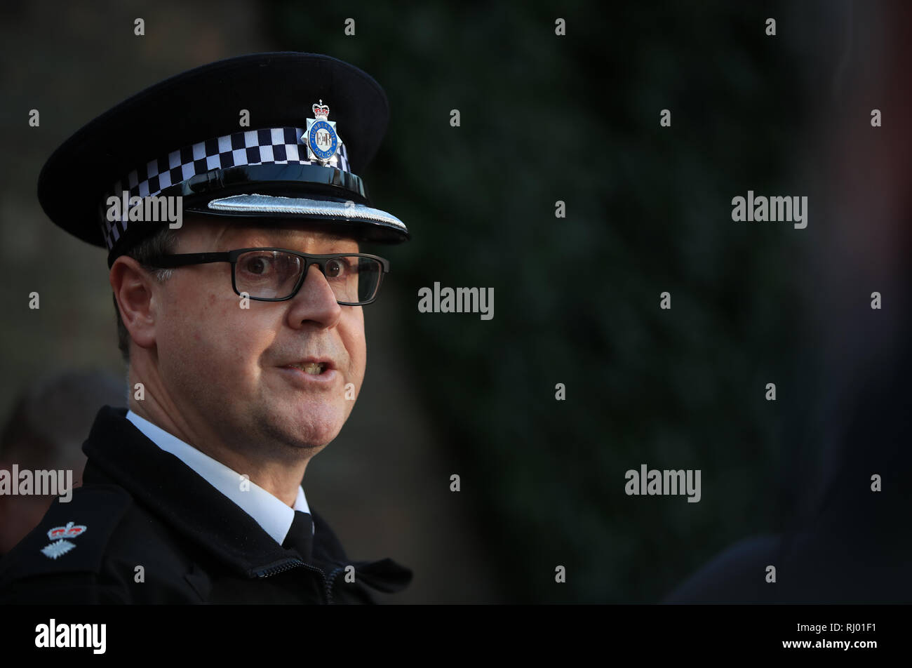 Chief superintendent phil ward reads hi-res stock photography and ...