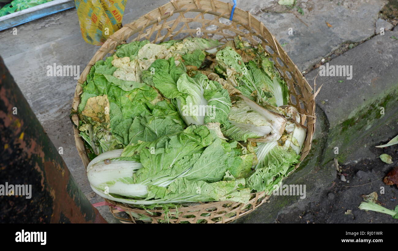 Vegetable trash is wasted Stock Photo - Alamy