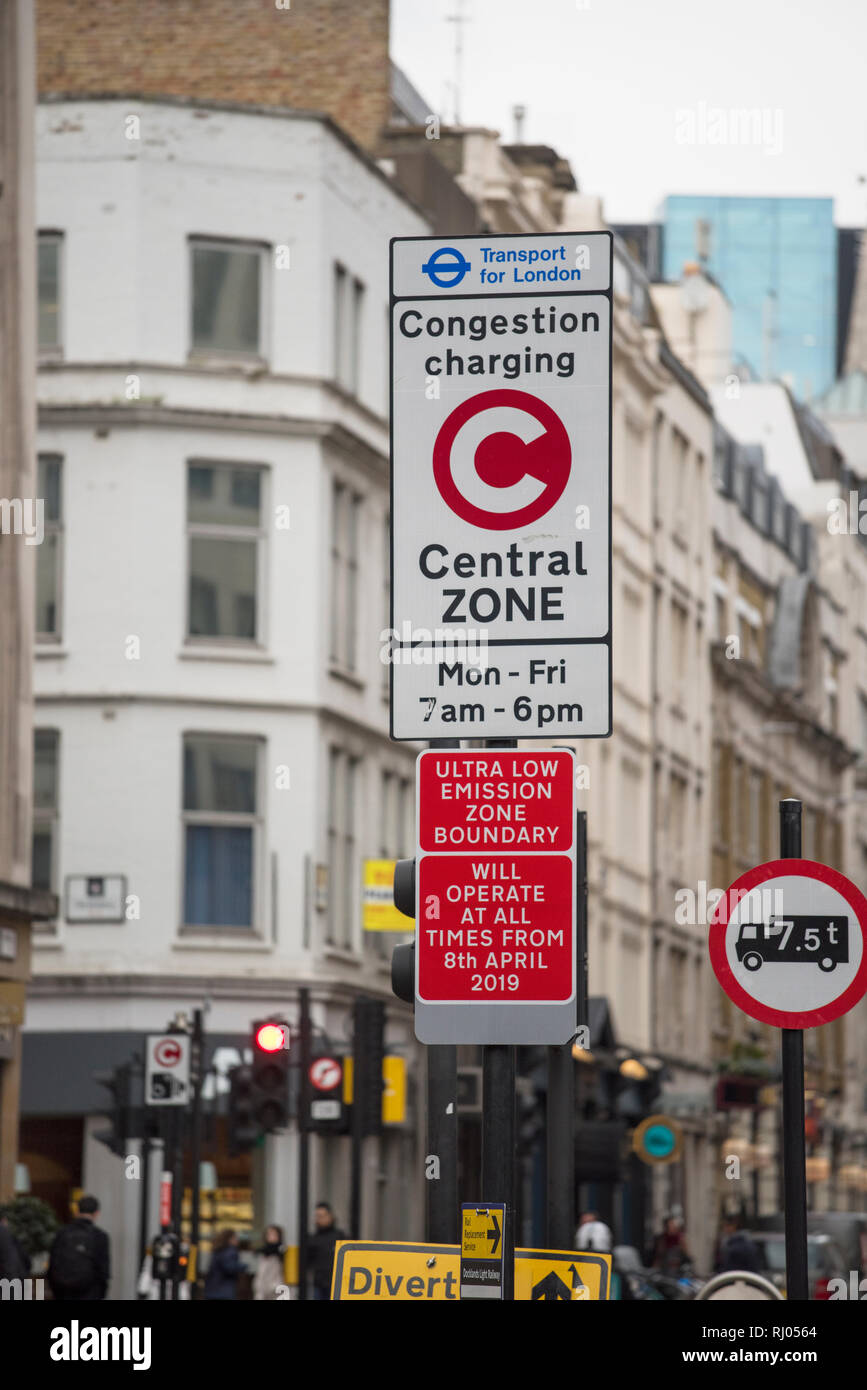 London low emission zone sign hi-res stock photography and images - Alamy