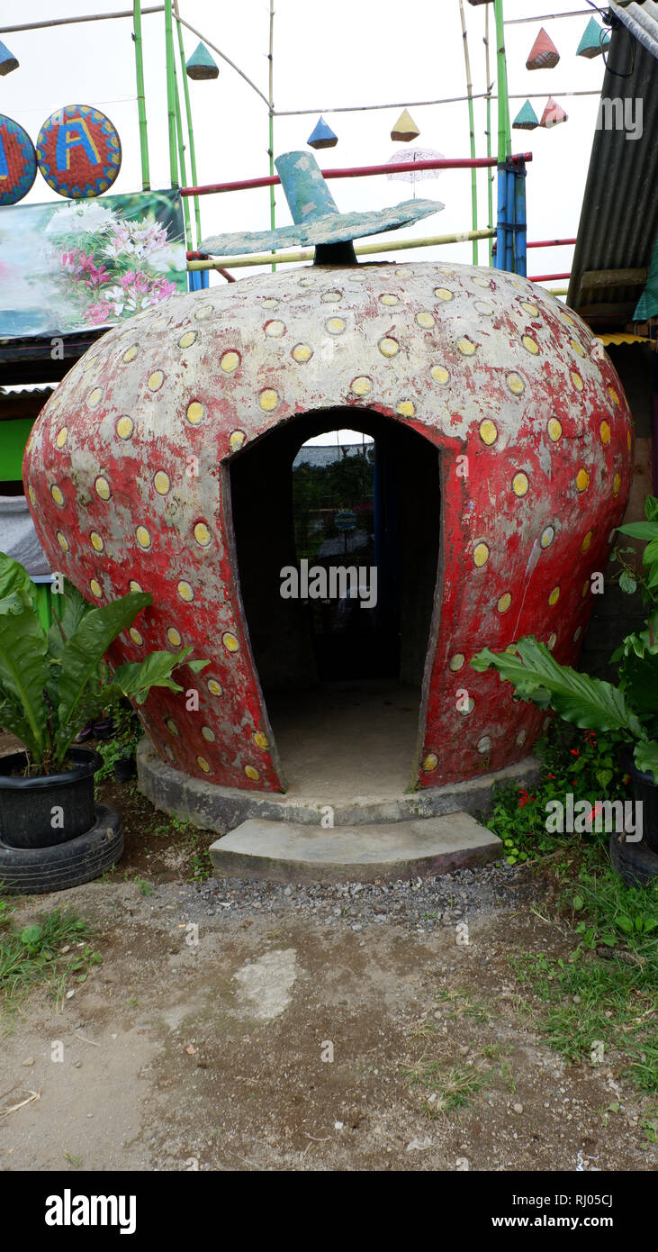 garden door gate that resembles strawberry fruit Stock Photo - Alamy