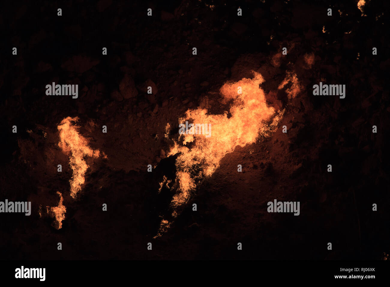 Darvaza burning crater hi-res stock photography and images - Alamy