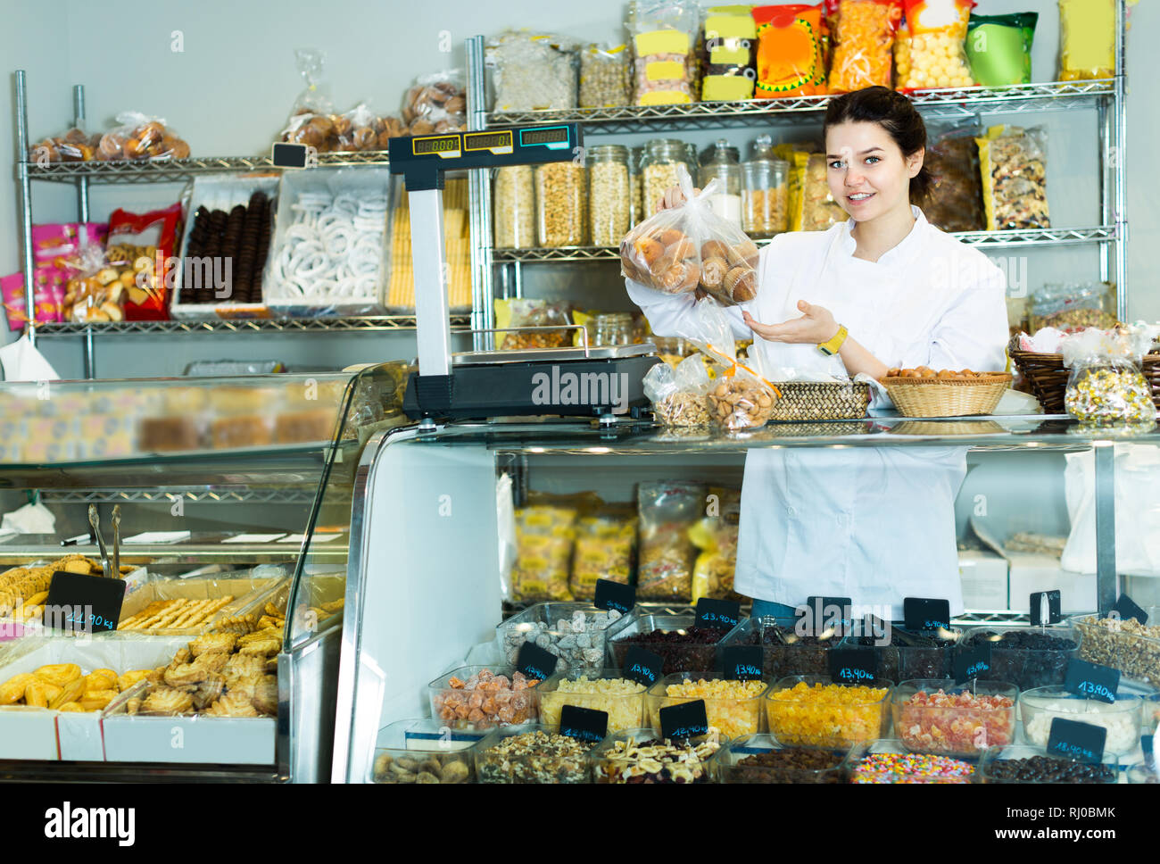 Hazelnut fancy cakes hi-res stock photography and images - Alamy
