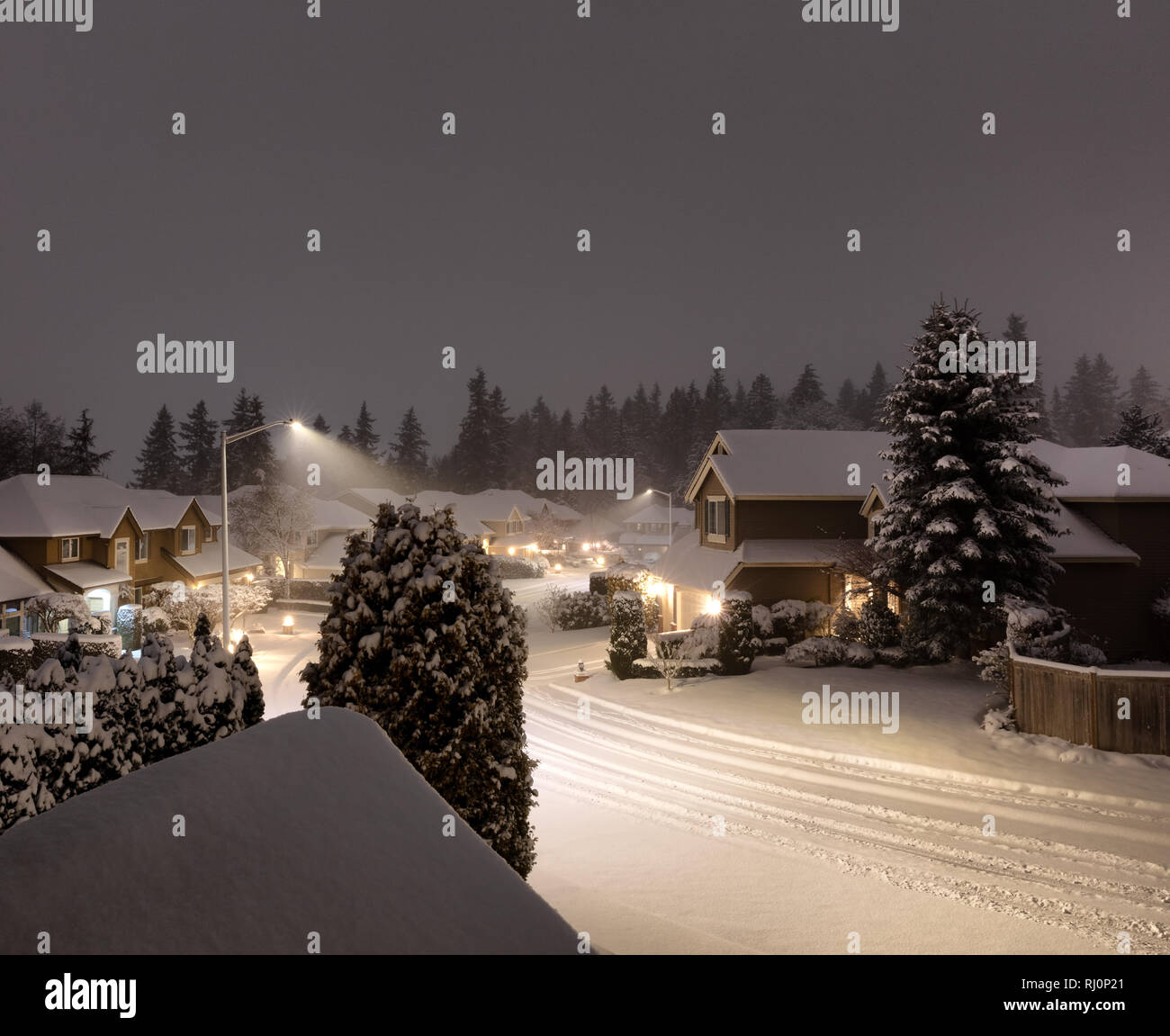 Rare snow storm in the pacific Northwest of United States Stock Photo ...