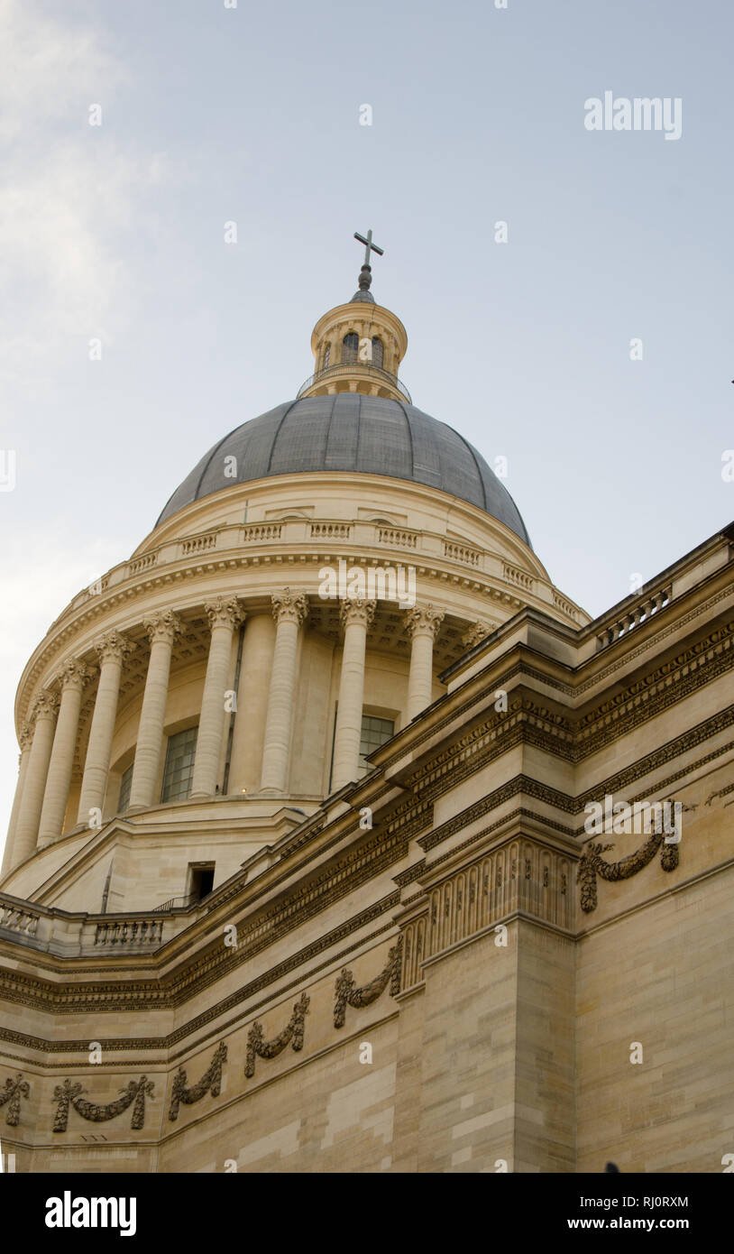 National pantheon of the heroes hi-res stock photography and images - Alamy