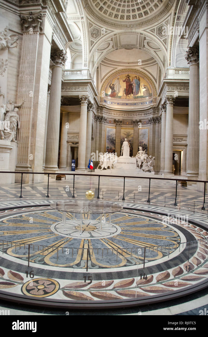 Pantheon foucault pendulum hi-res stock photography and images - Alamy