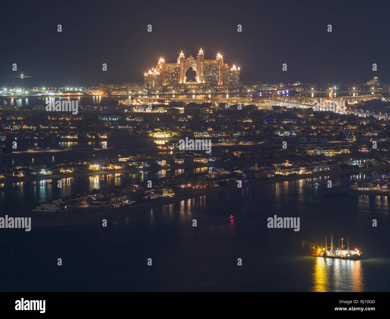 View from the height of the Palm Jumeirah at night Stock Photo - Alamy