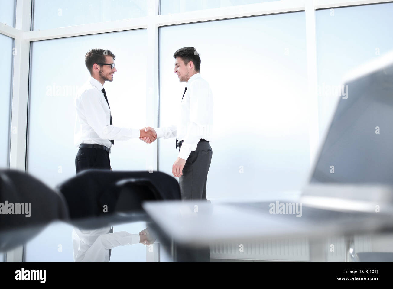 office workplace close-up Stock Photo - Alamy