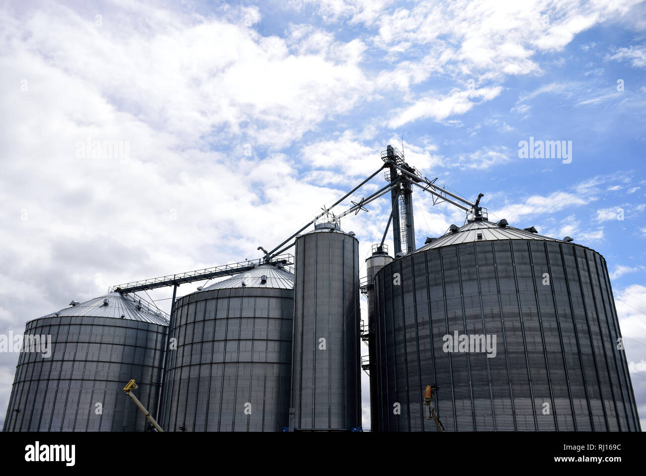 Grain Storage Tank High Resolution Stock Photography and Images - Alamy