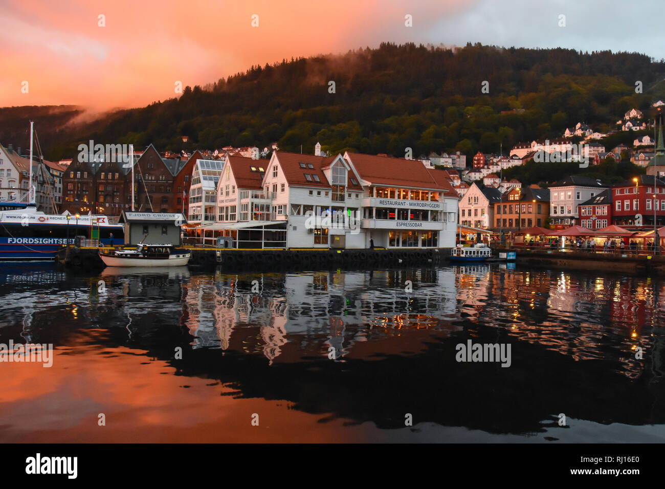 Bergen sunset norway hi-res stock photography and images - Alamy