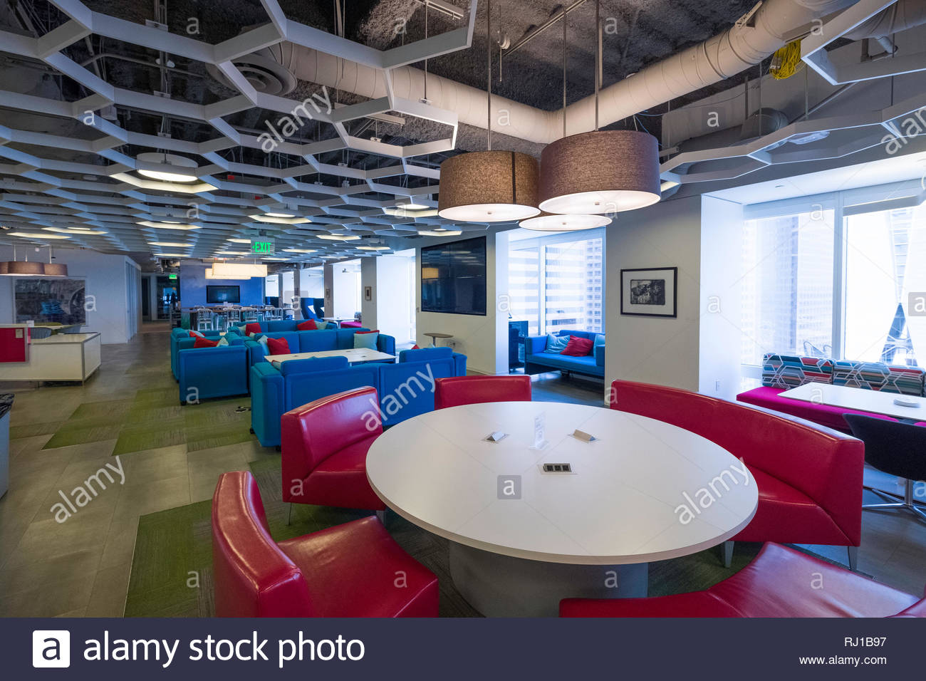 Deloitte Office Stock Photos & Deloitte Office Stock Images - Alamy