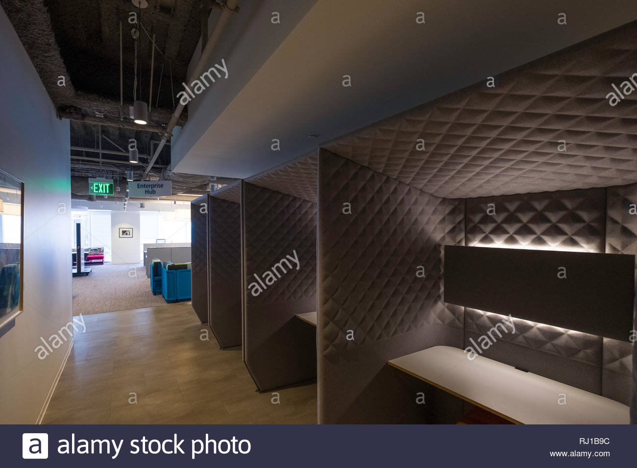 Deloitte Office Stock Photos & Deloitte Office Stock Images - Alamy