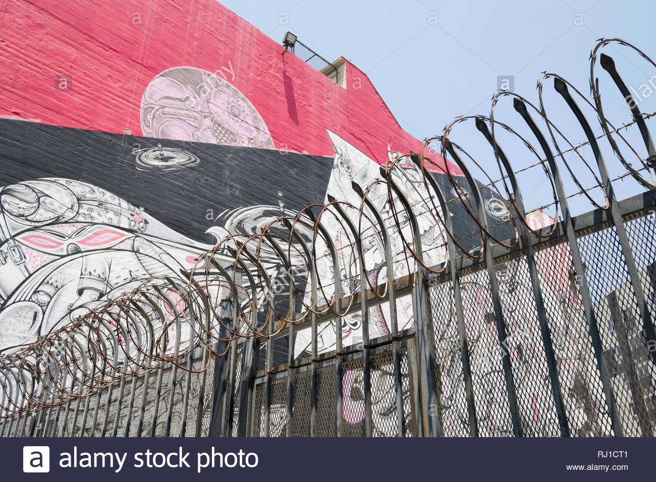 Traction Wire High Resolution Stock Photography and Images - Alamy