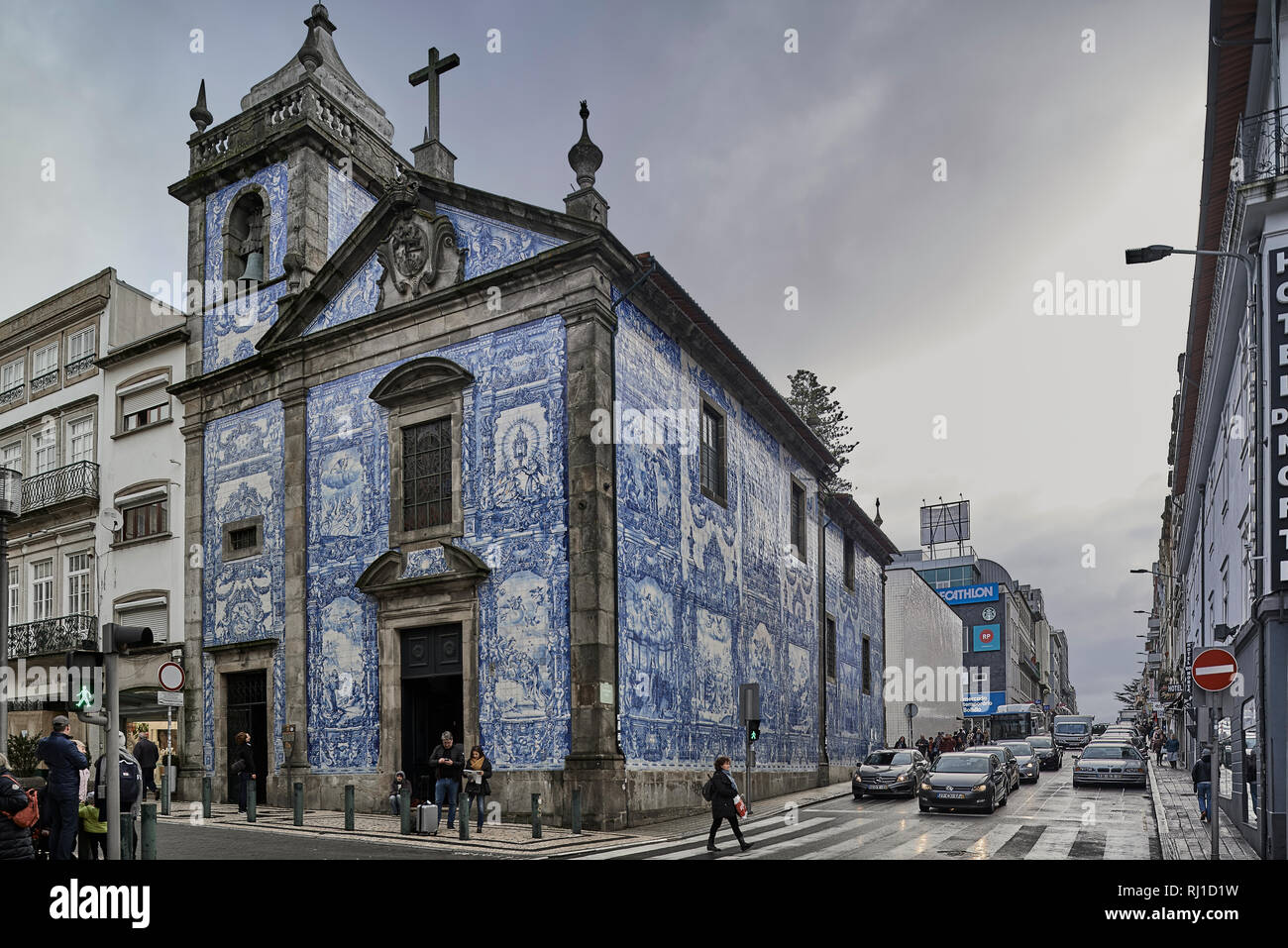 Famous churches in portugal hi-res stock photography and images - Alamy
