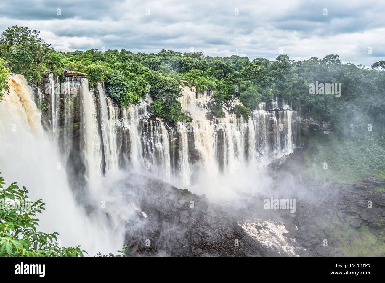 Full view of the Kalandula waterfalls on Lucala river, in Angola Stock Photo - Alamy