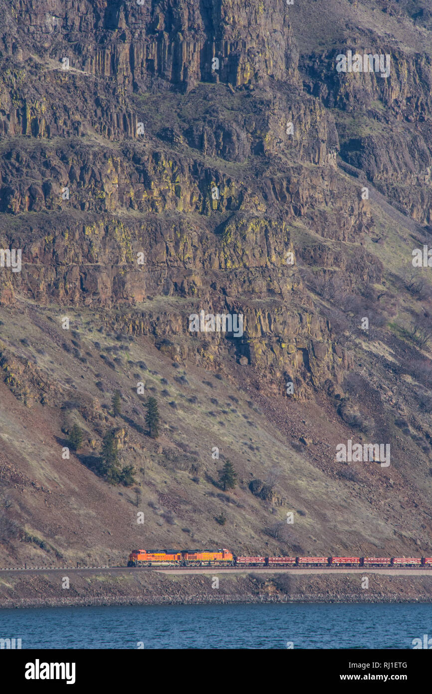Columbia River Basalt Stock Photo - Alamy
