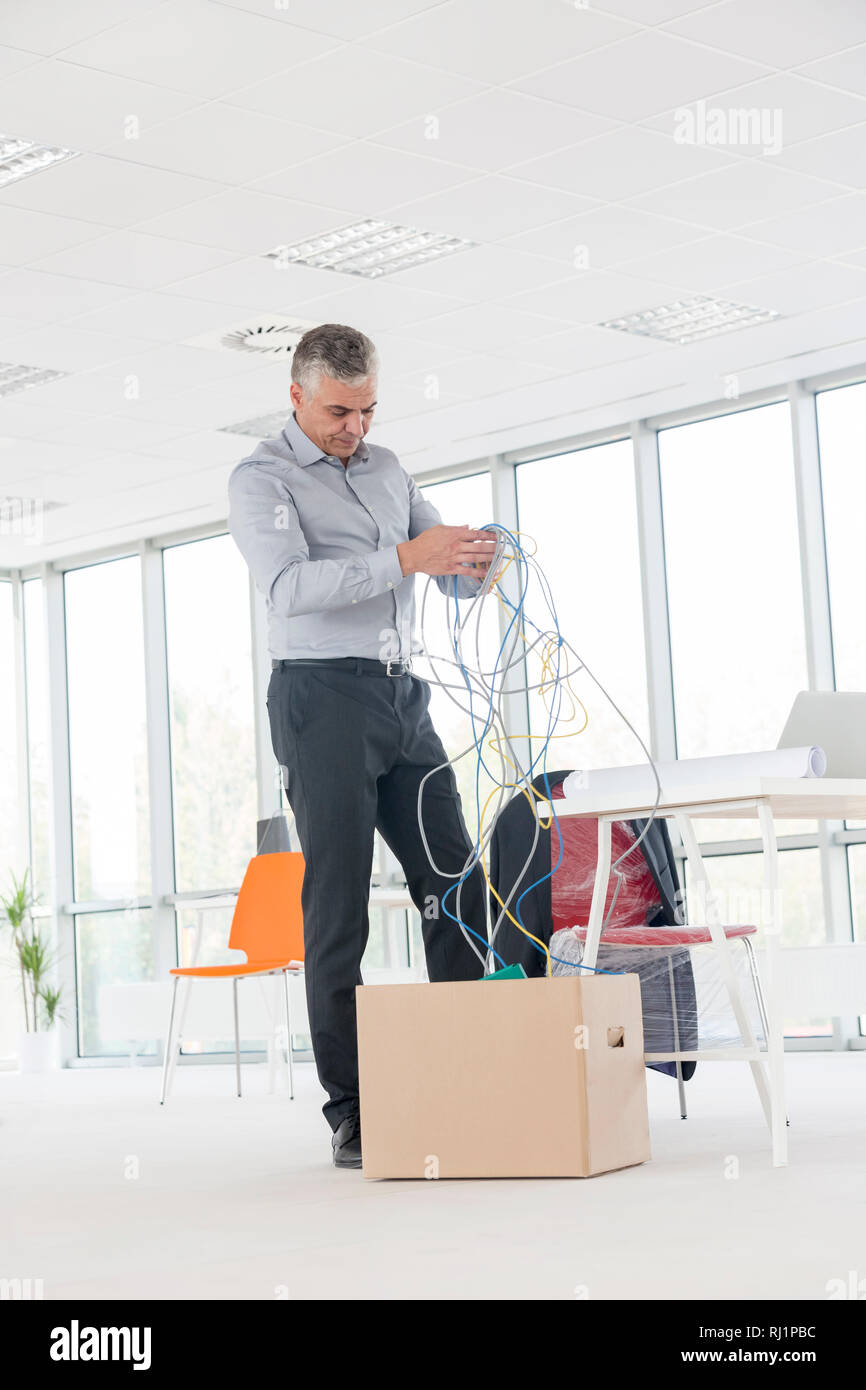 Tangled cable hi-res stock photography and images - Alamy