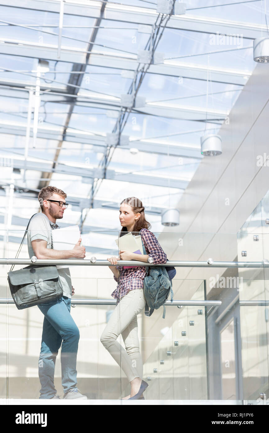 University campus corridor hi-res stock photography and images - Alamy