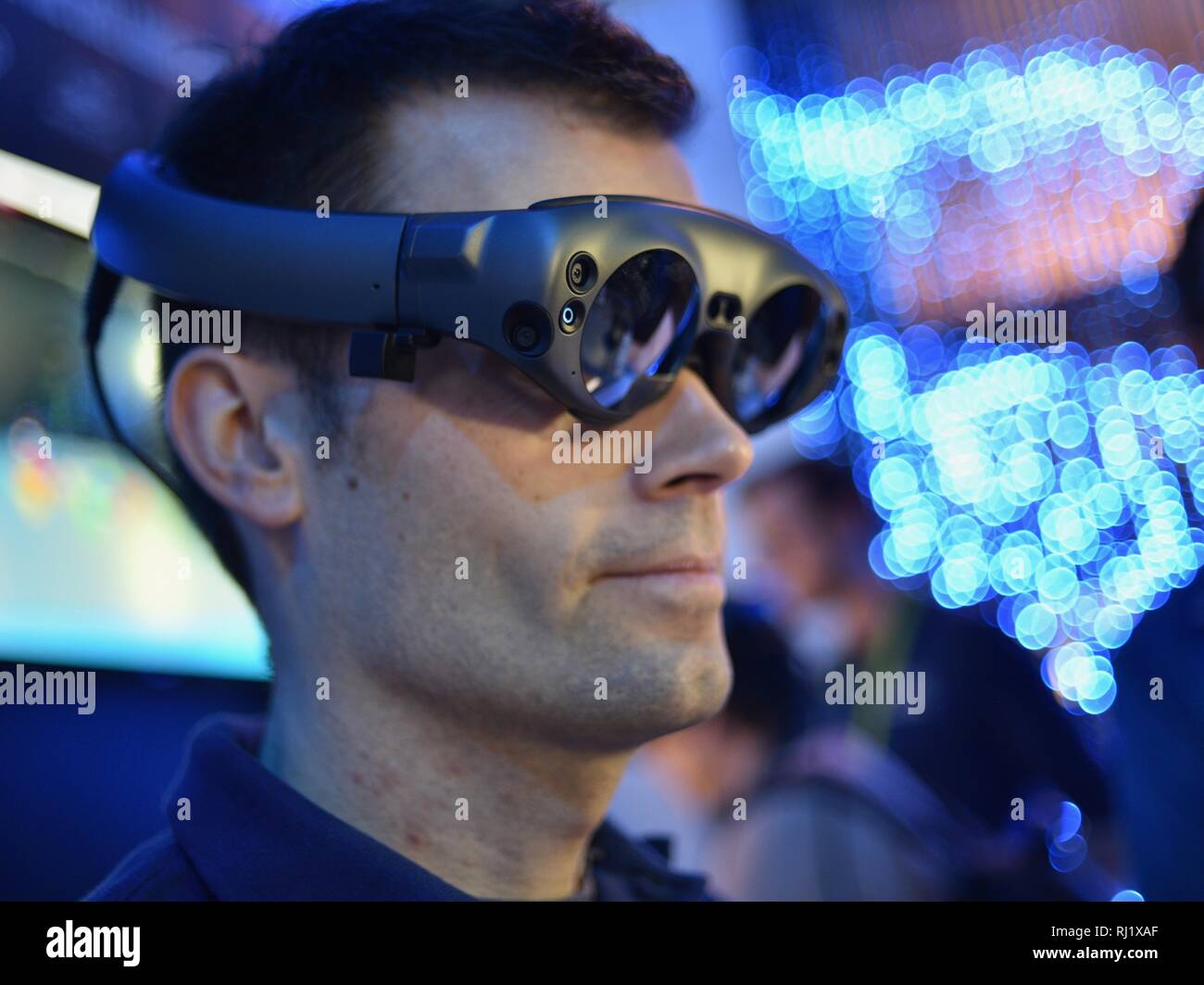 Using Magic Leap One mixed reality goggle for Mimesys debut of ...