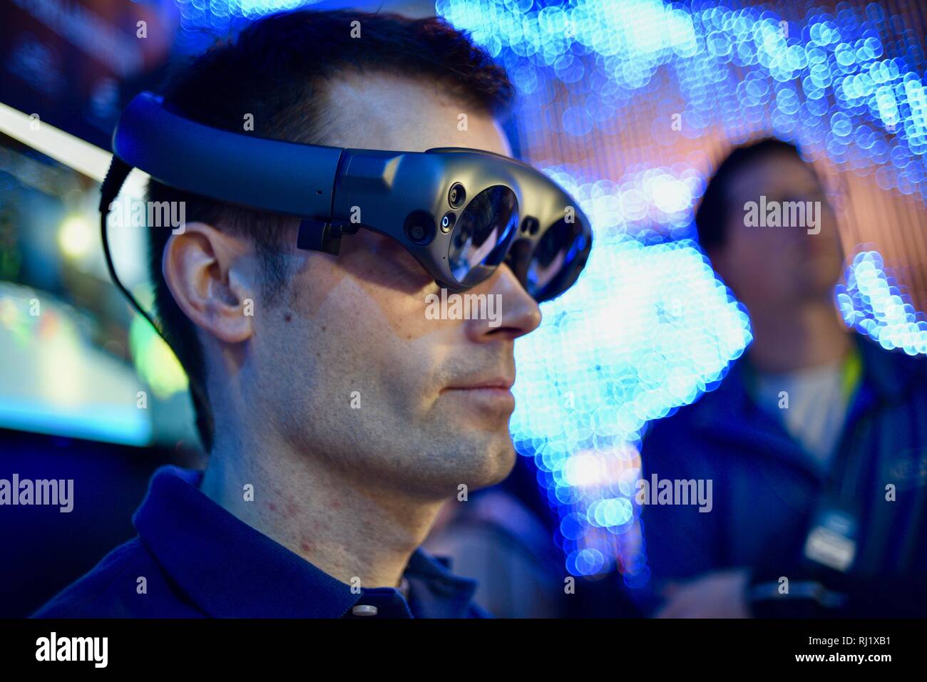 Using Magic Leap One mixed reality goggle for Mimesys debut of ...