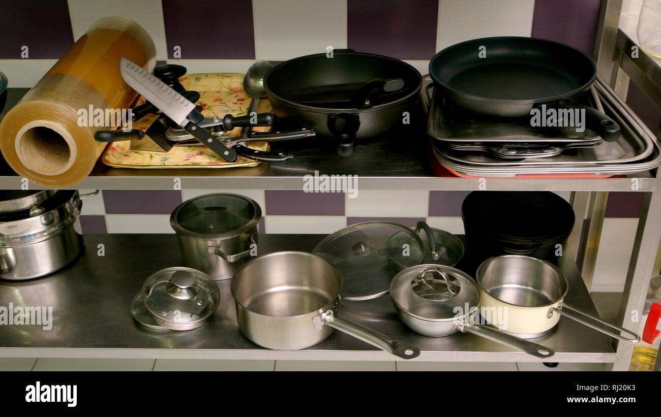 Aluminium counter hi-res stock photography and images - Alamy