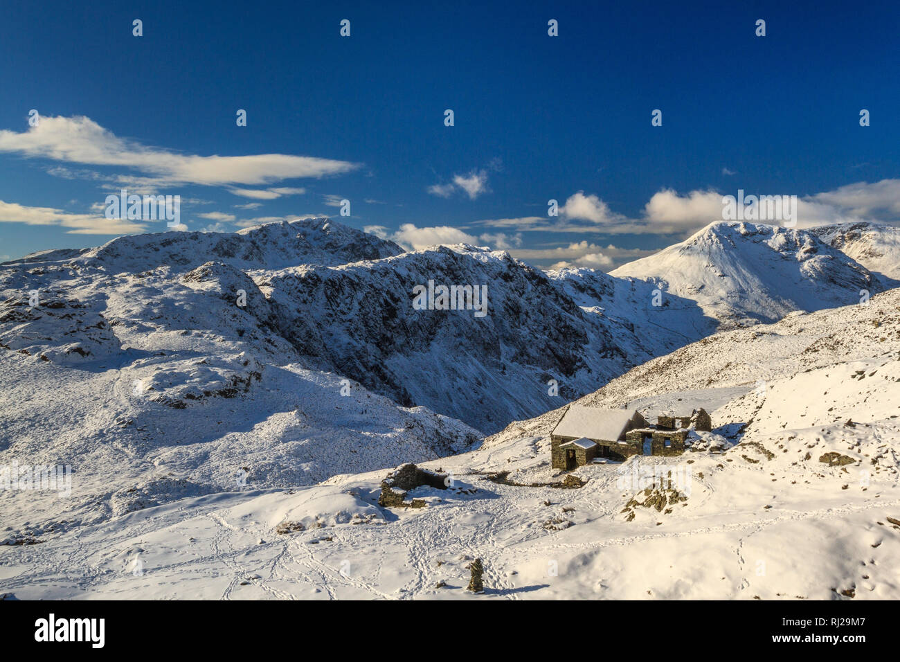 Fleetwith pike bothy hi-res stock photography and images - Alamy