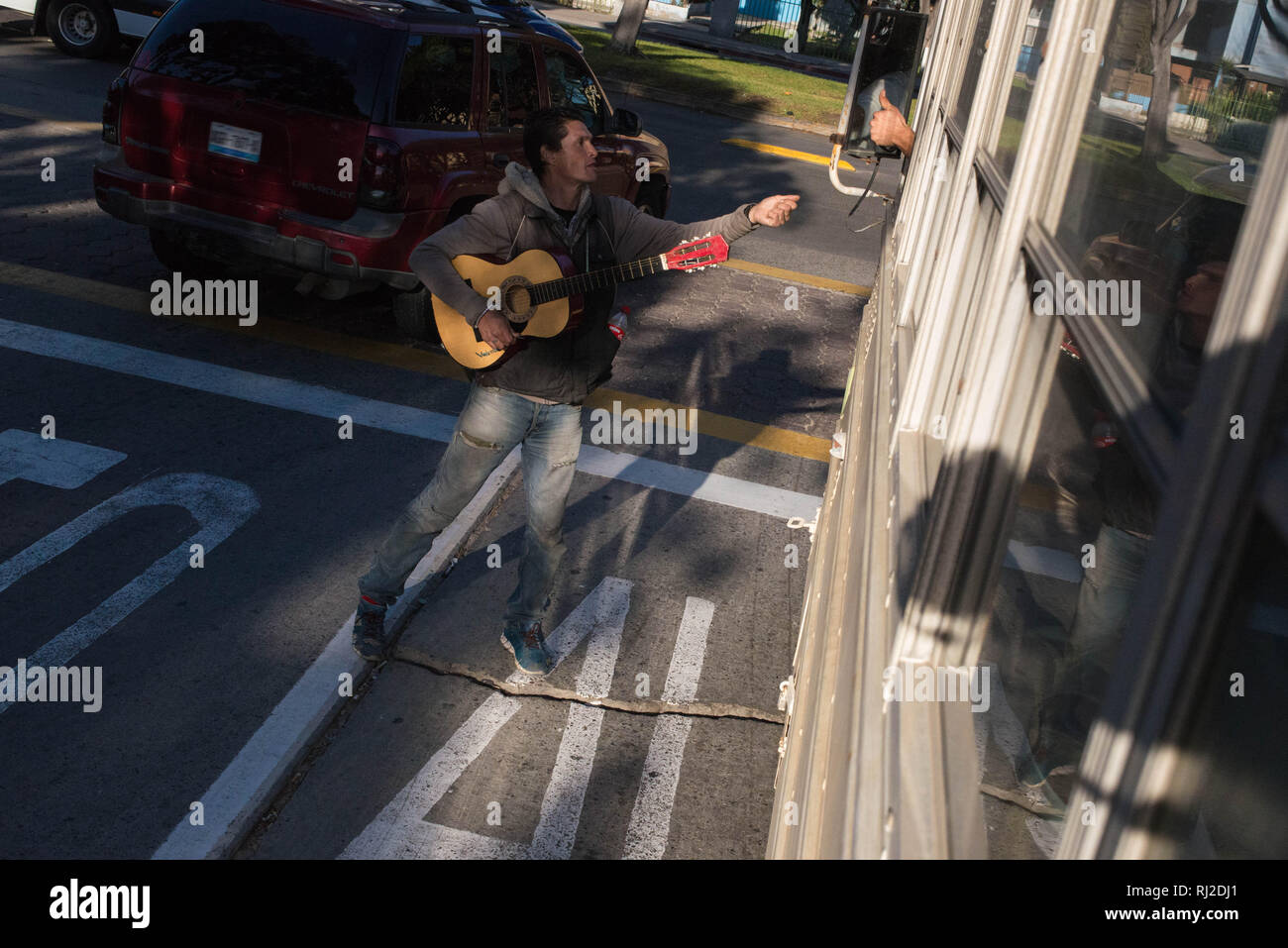 Border in tijuana mexico hi-res stock photography and images - Alamy