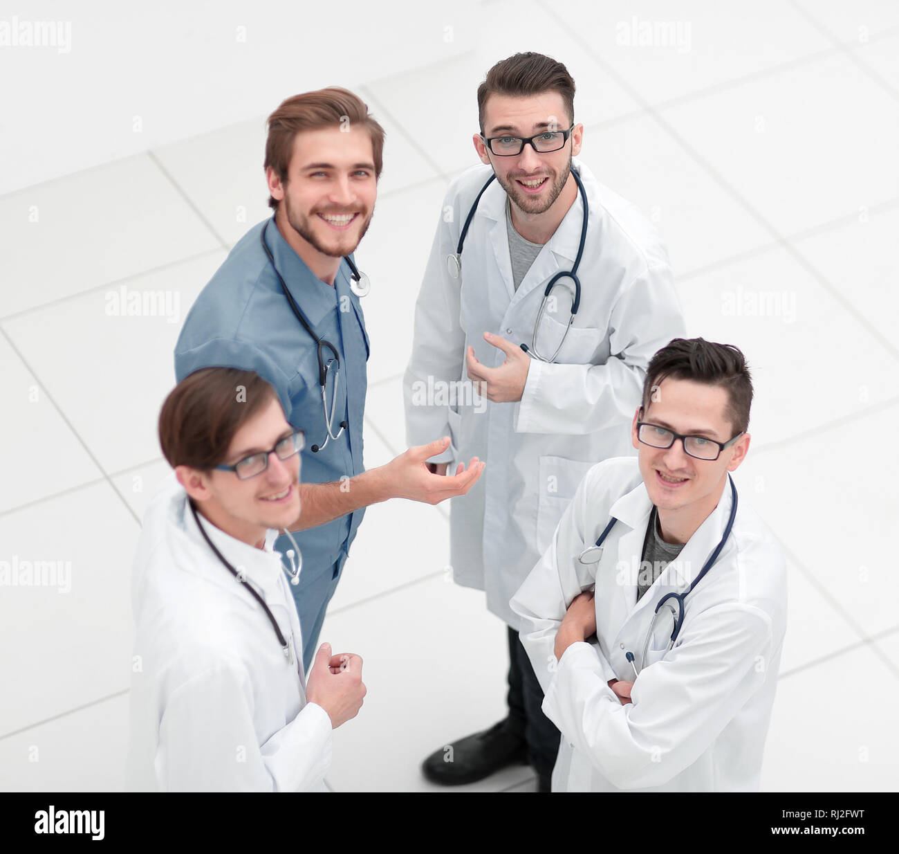 Leadership doctor teamwork planning hi-res stock photography and images ...