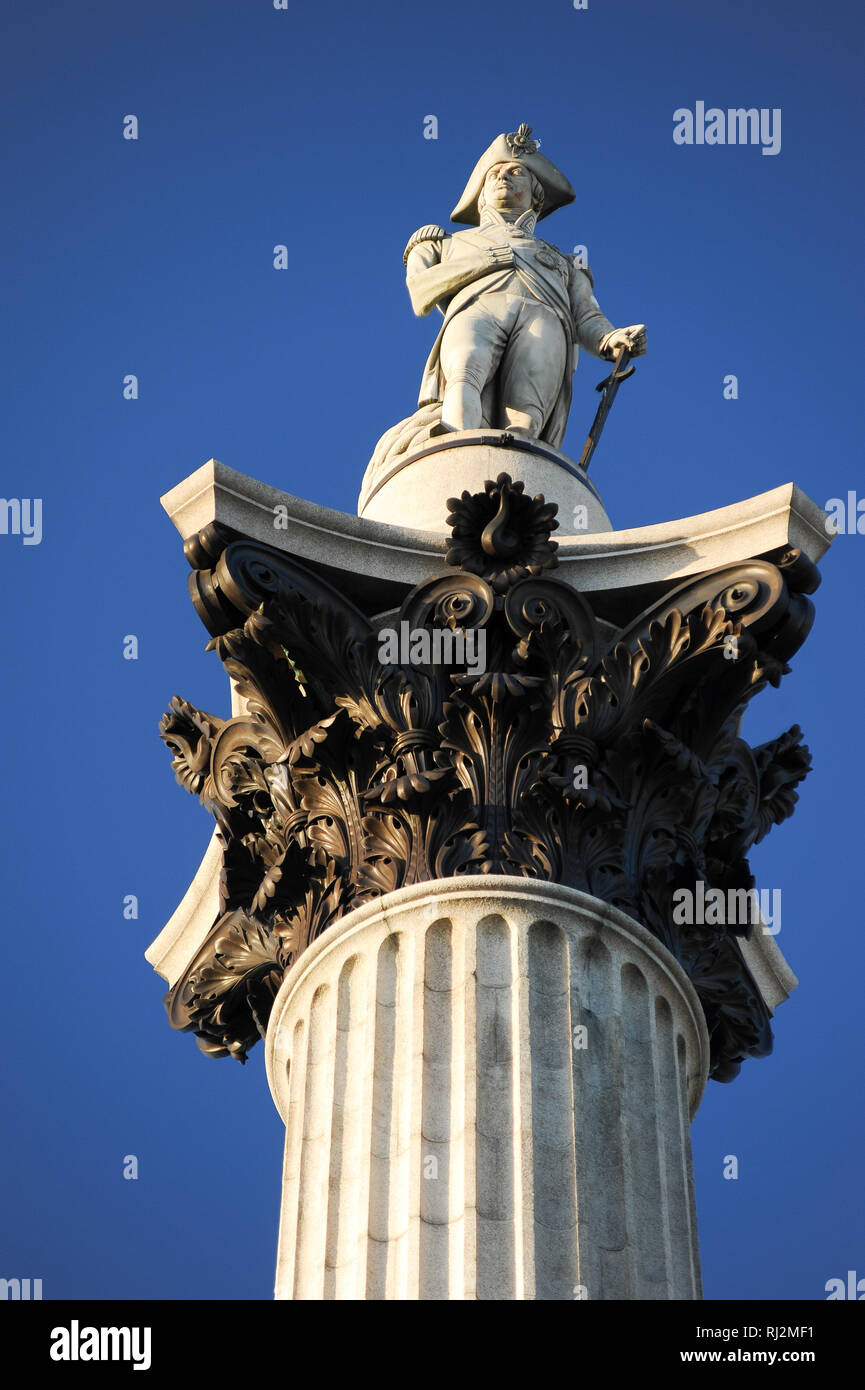 Nelson statue trafalgar square hi-res stock photography and images - Alamy