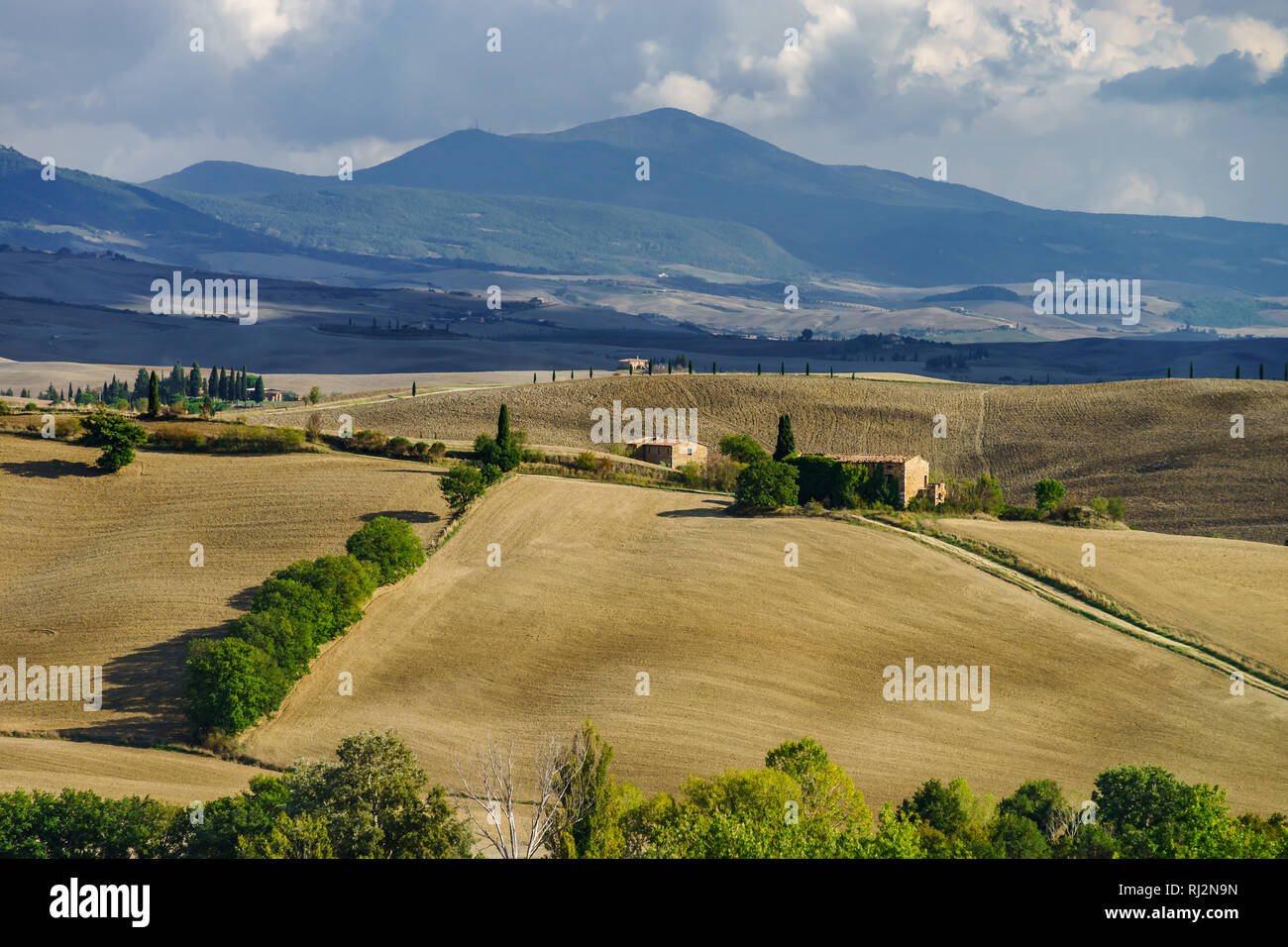 Villa in Italy, old farmhouse in the waves of tuscanian fields and ...