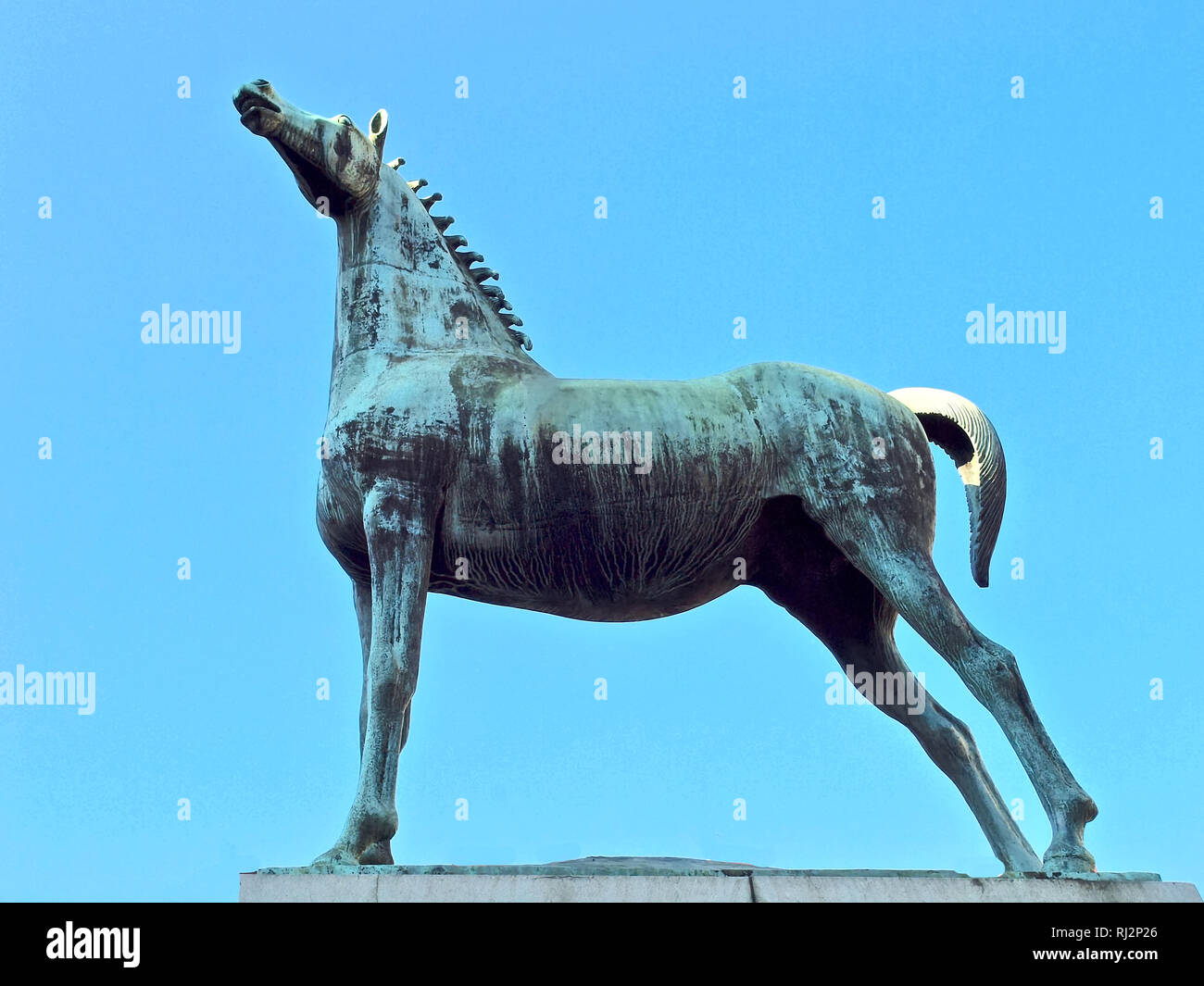 Bronze sculpture aachen hi-res stock photography and images - Alamy