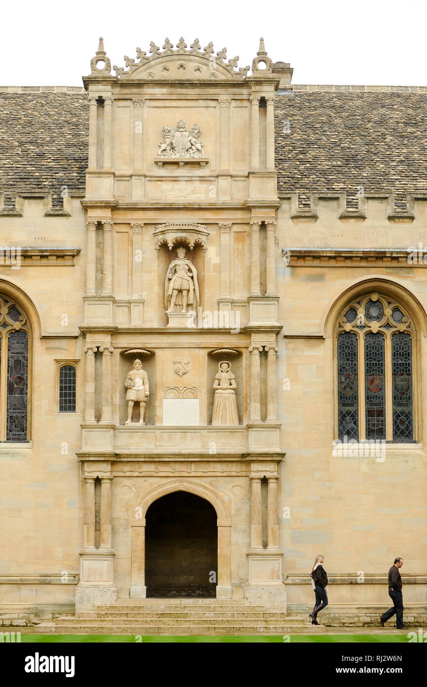 The Main Quad of Wadham College, University of Oxford one of the oldest ...