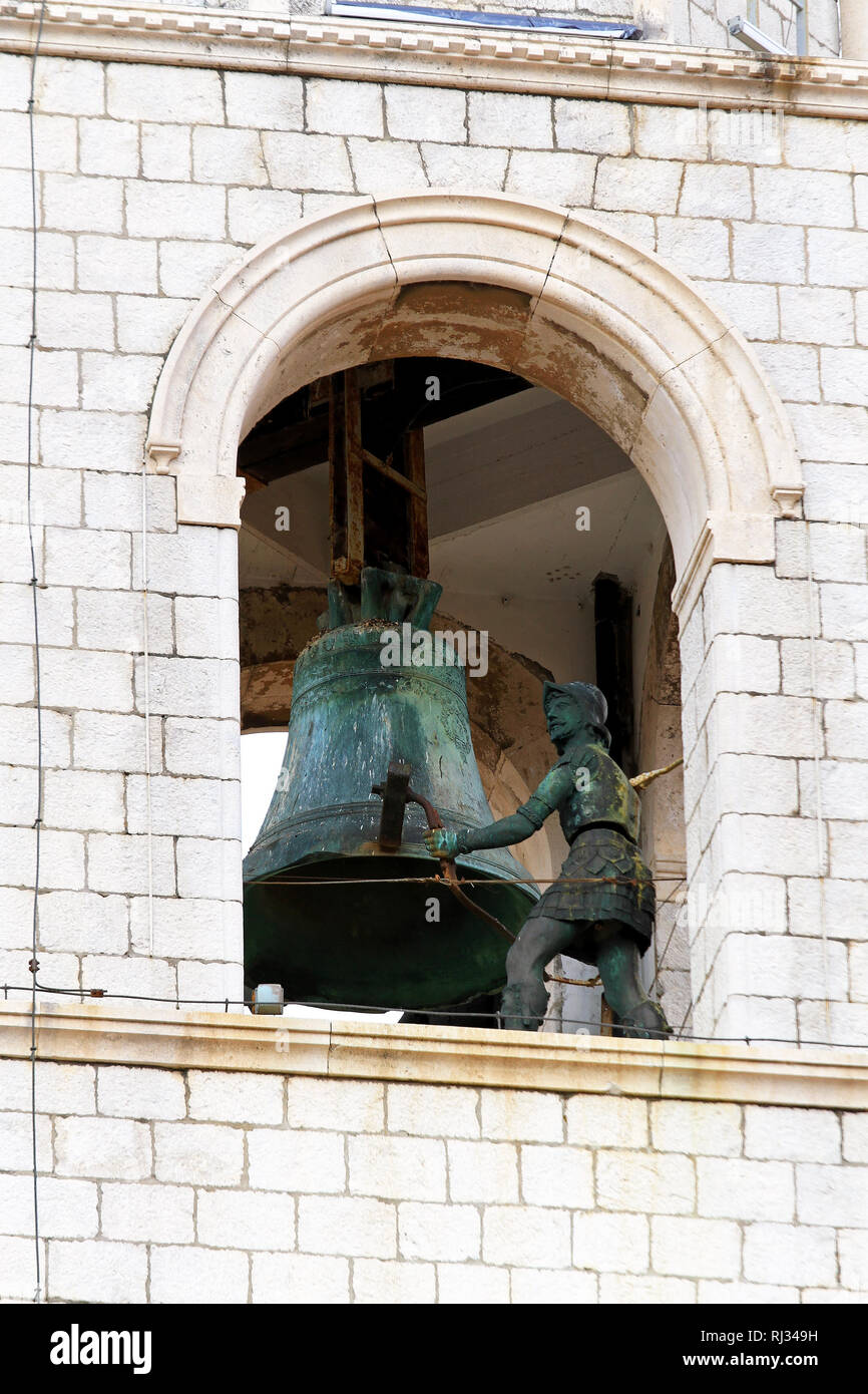 Striking bell hi-res stock photography and images - Alamy