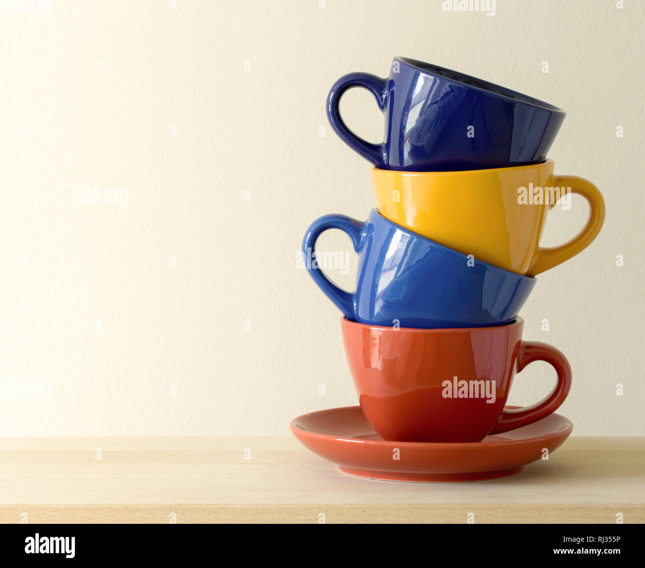 China cups stack hi-res stock photography and images - Alamy