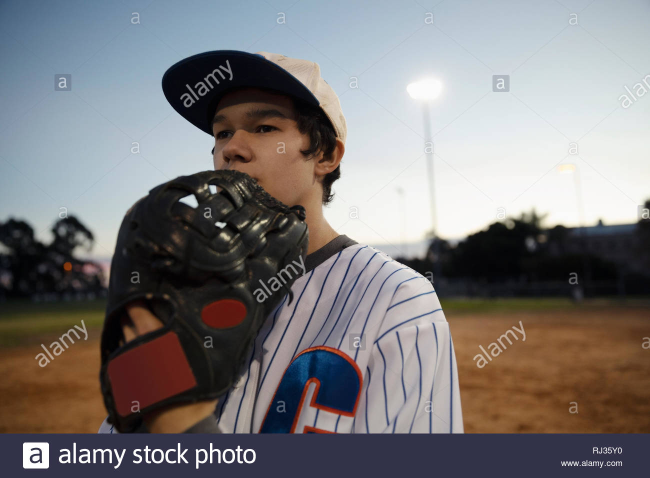 Portrait of baseball pitcher people hi-res stock photography and images ...