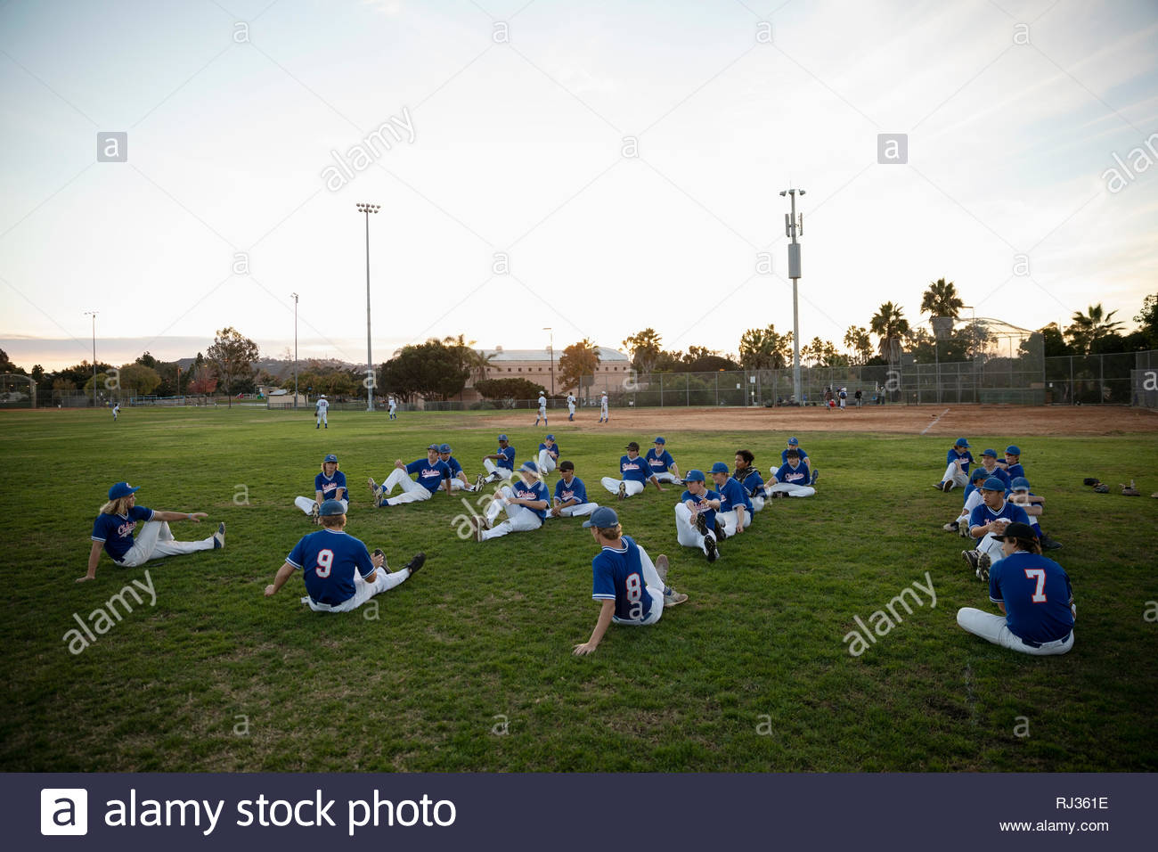 Baseball grass game hi-res stock photography and images - Alamy