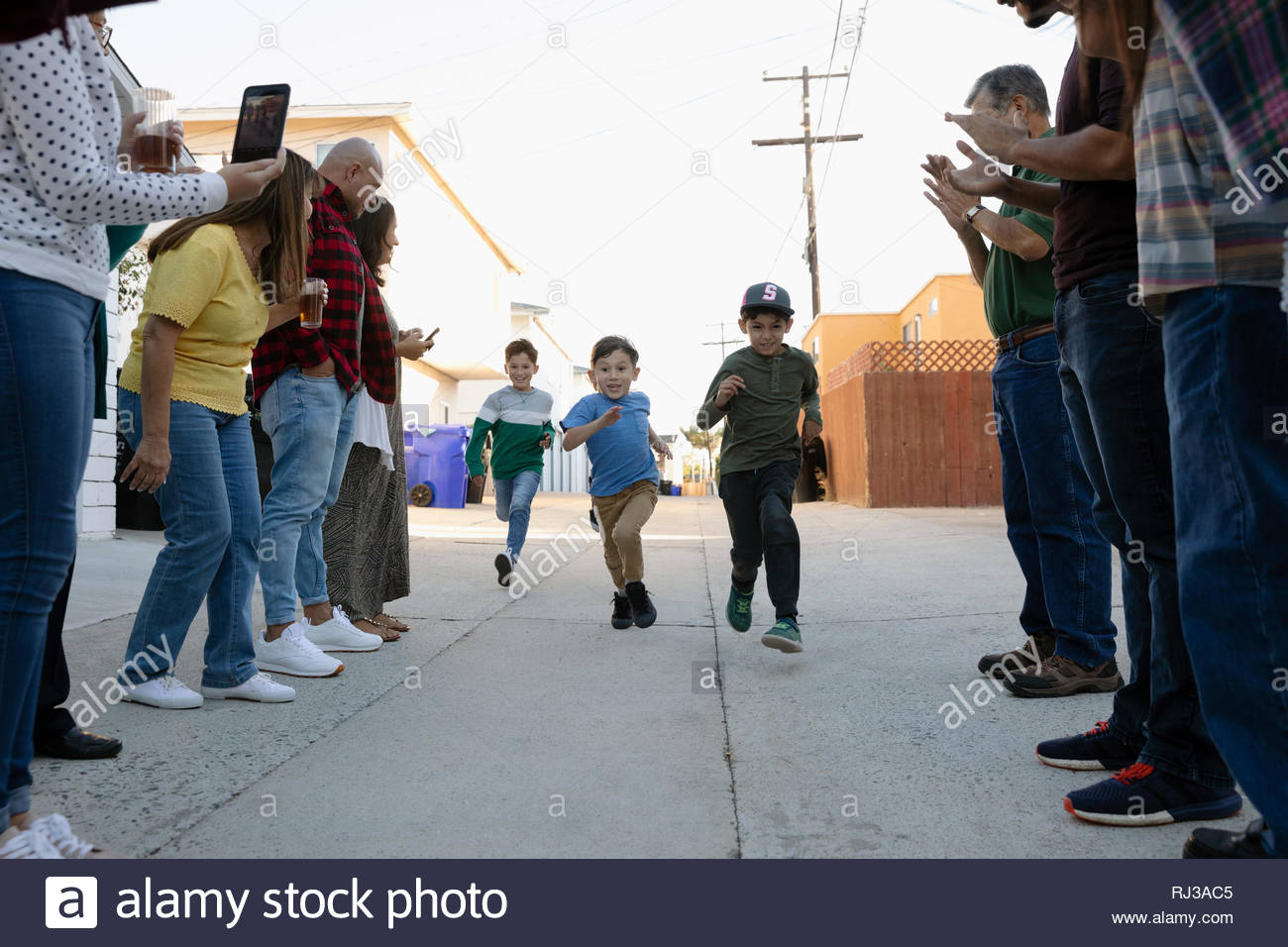 Neighbor Watching Neighbor