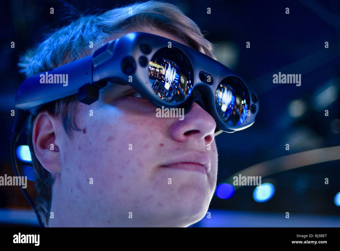 Using Magic Leap One mixed reality goggle for Mimesys debut of ...