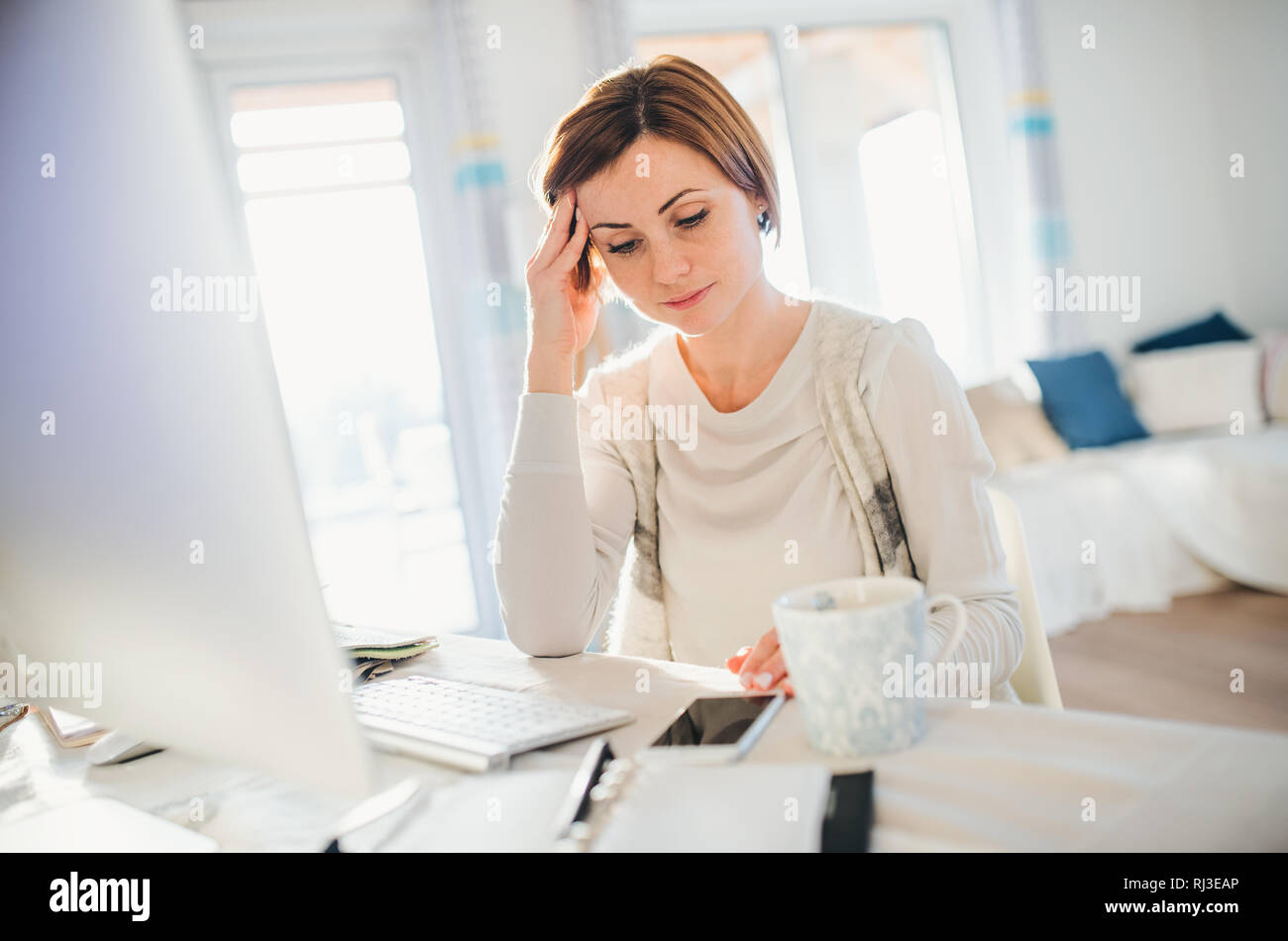 Working in a home office hi-res stock photography and images - Alamy