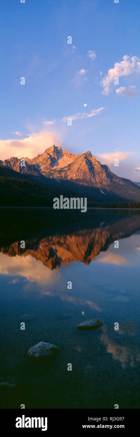 Mcgown peak hi-res stock photography and images - Alamy