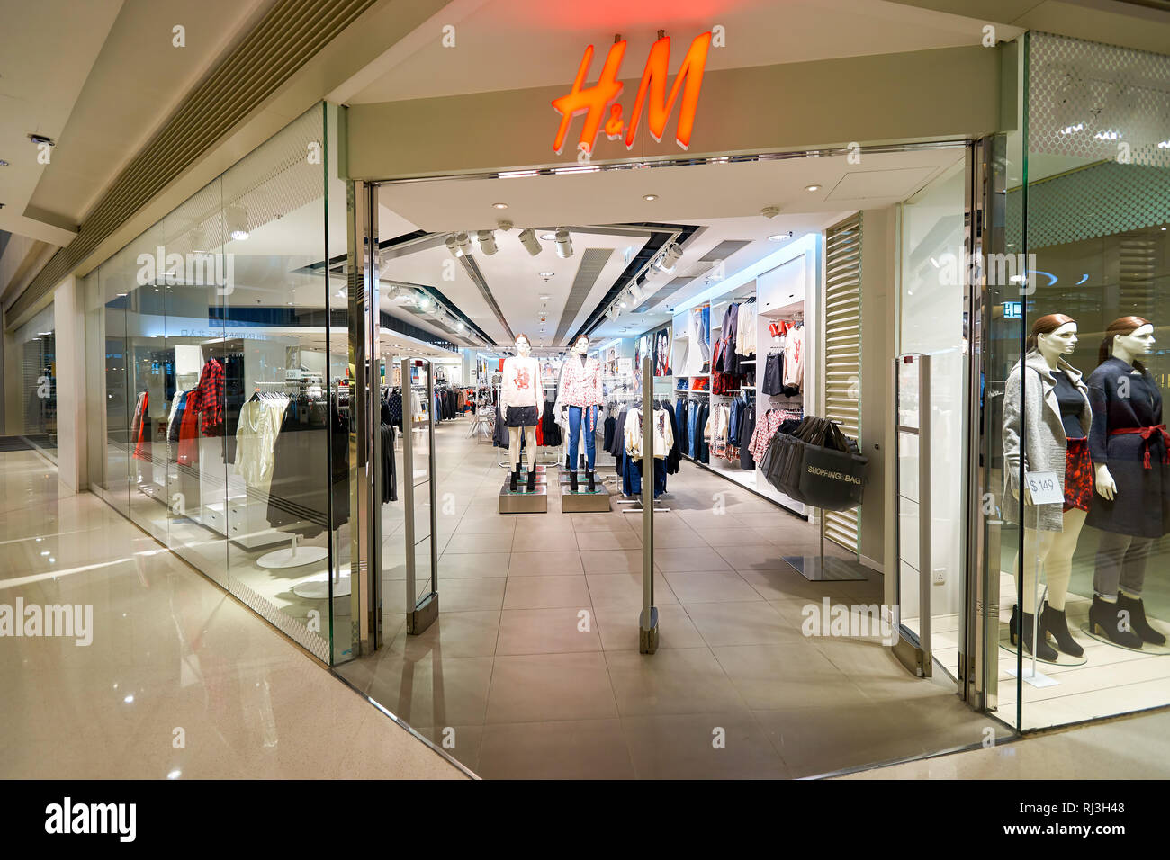 H mart austin hi-res stock photography and images - Alamy