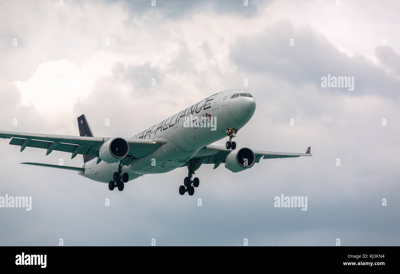 Airbus in a stormy sky Stock Photo - Alamy
